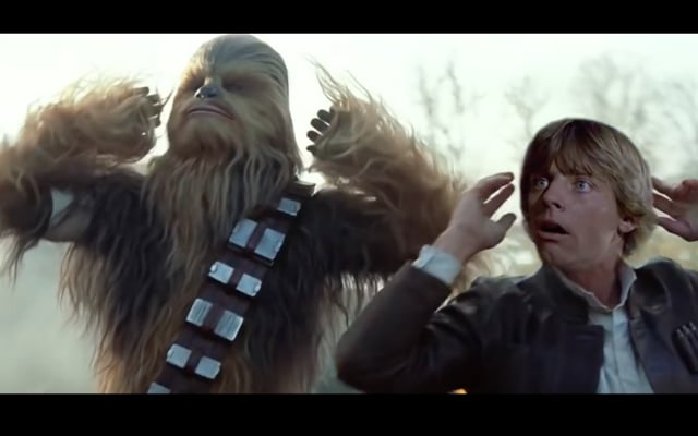 The Force Awakens : Luke Skywalker s'incruste dans tous les plans du ...