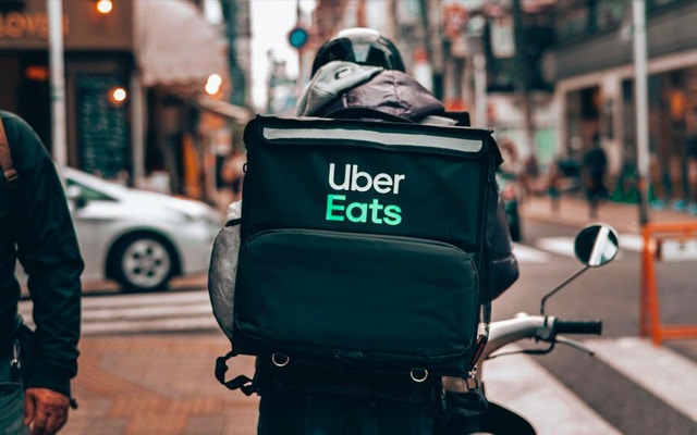 Au Canada, Uber Eats propose la commande de cannabis - KULTT